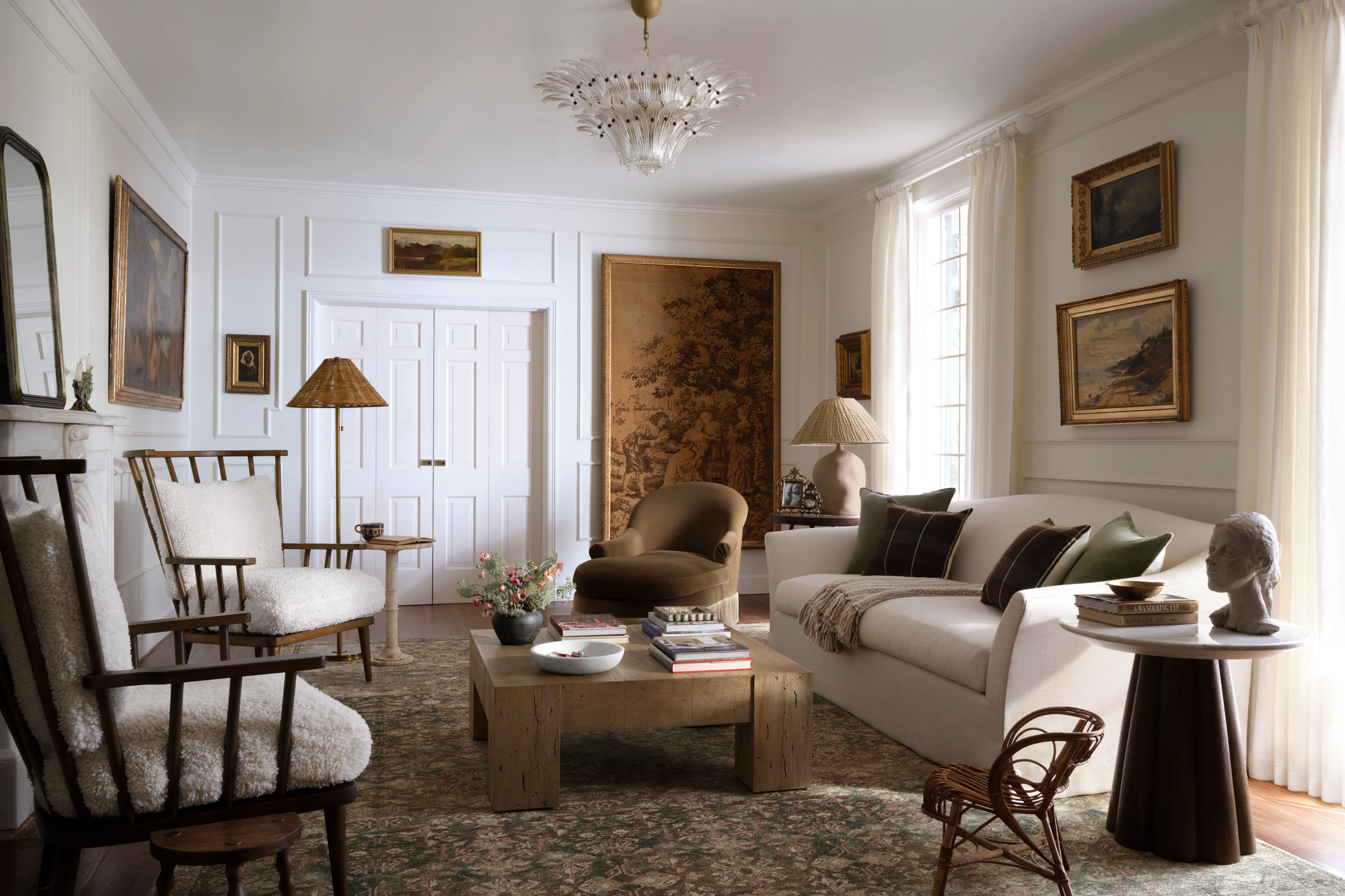 Gilcrest Windsor Chair | Joon Loloi