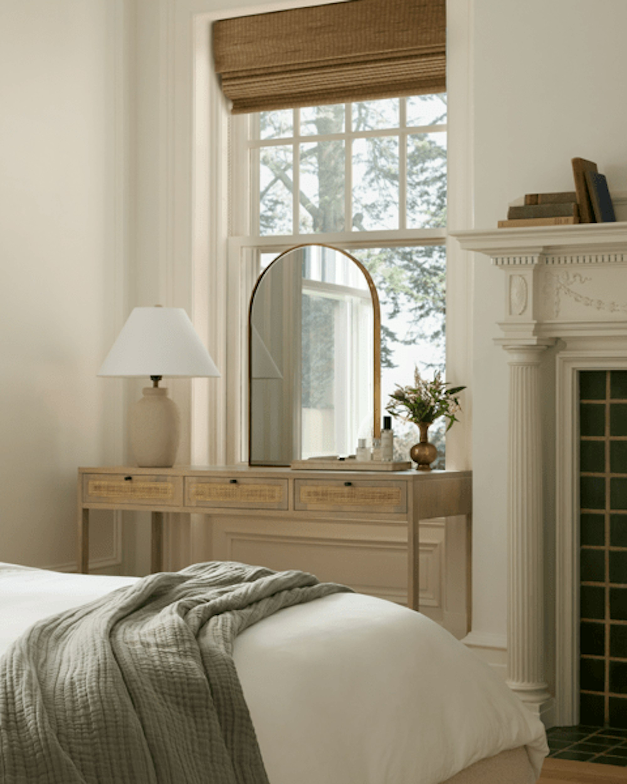 Alin EcoMix Table Lamp | Joon Loloi